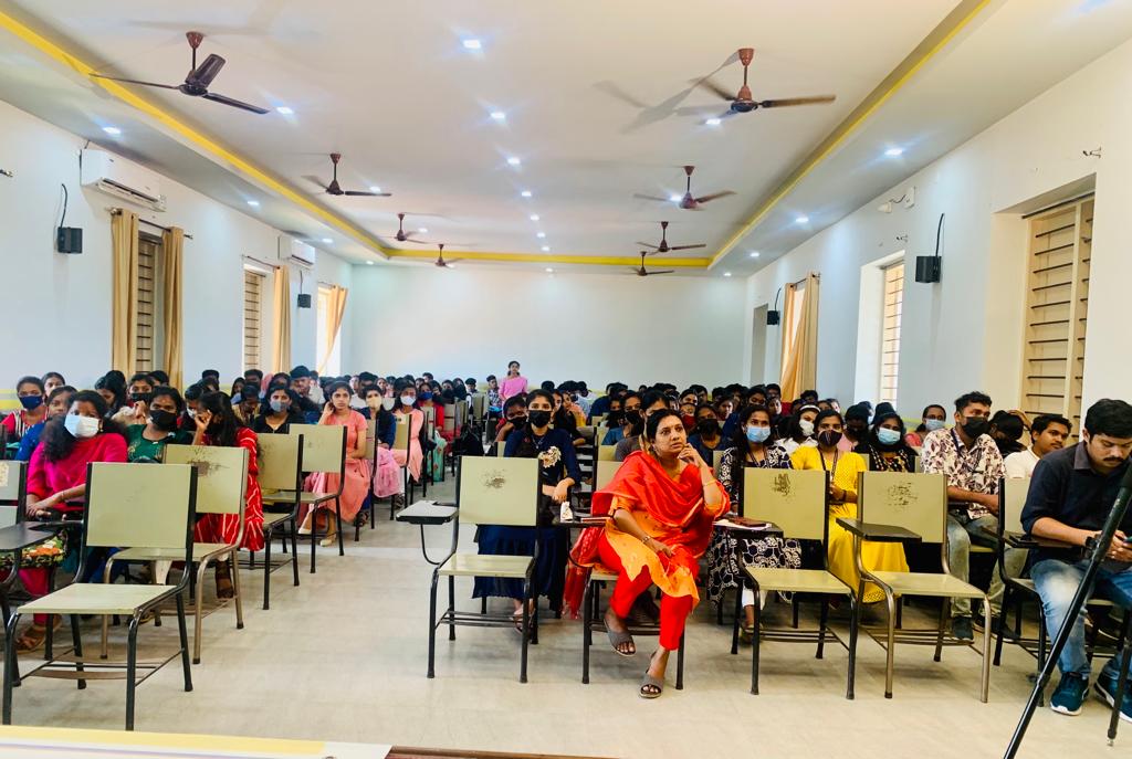 Welcome to the official website of SN College Chempazhanthy